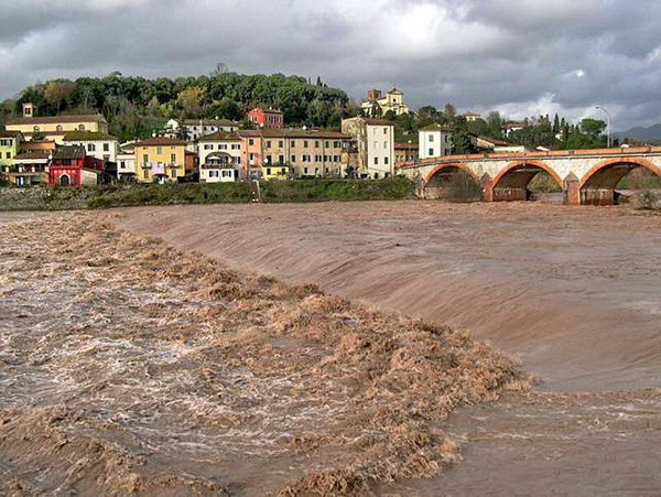 Fiume serchio • PROTECTAweb